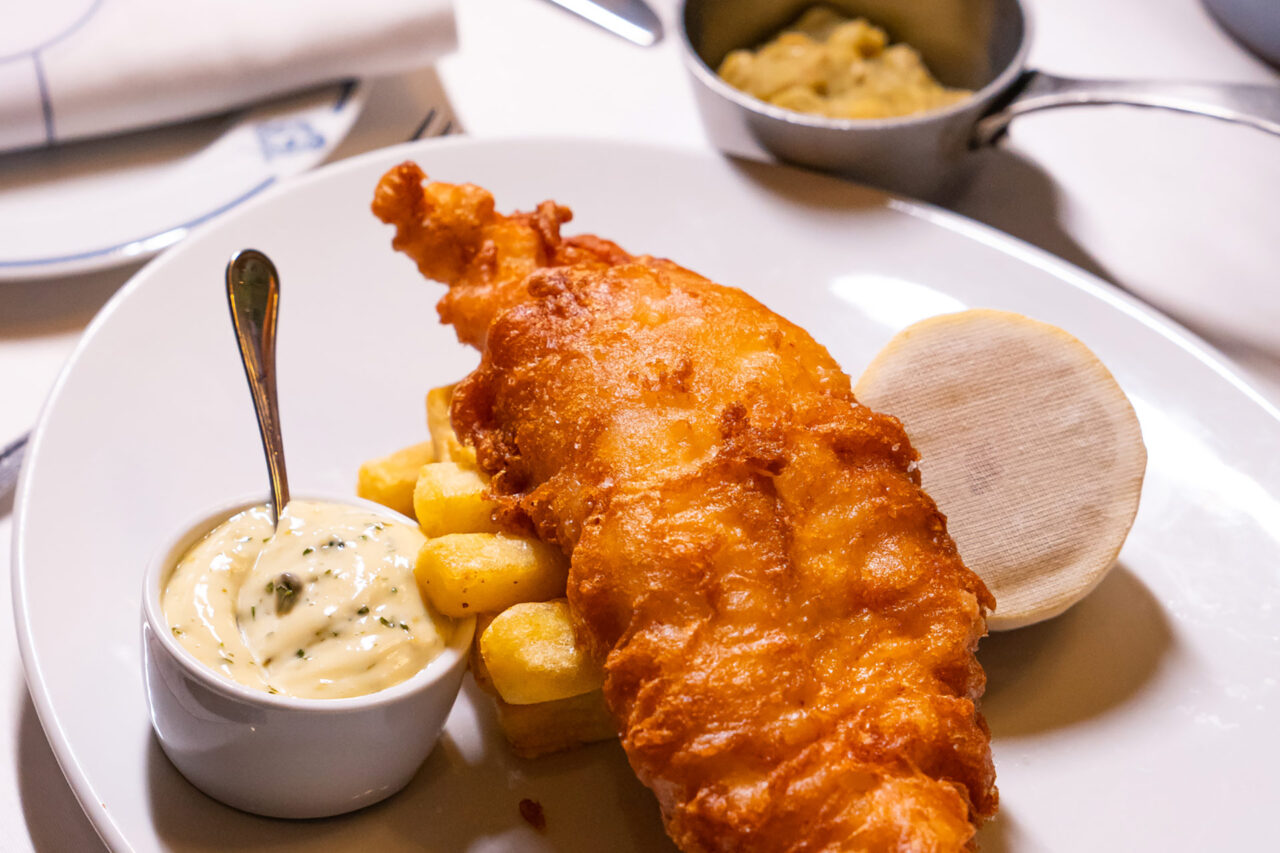 Best Fish & Chip Restaurants In London | Plate & Place