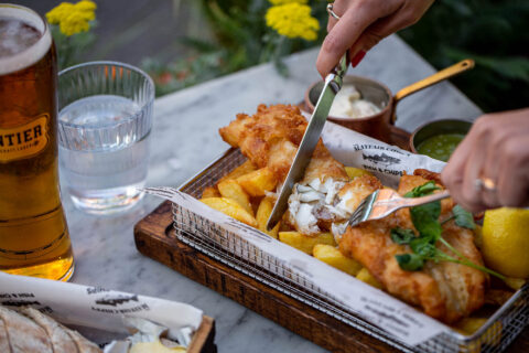 Best Fish & Chip Restaurants In London | Plate & Place