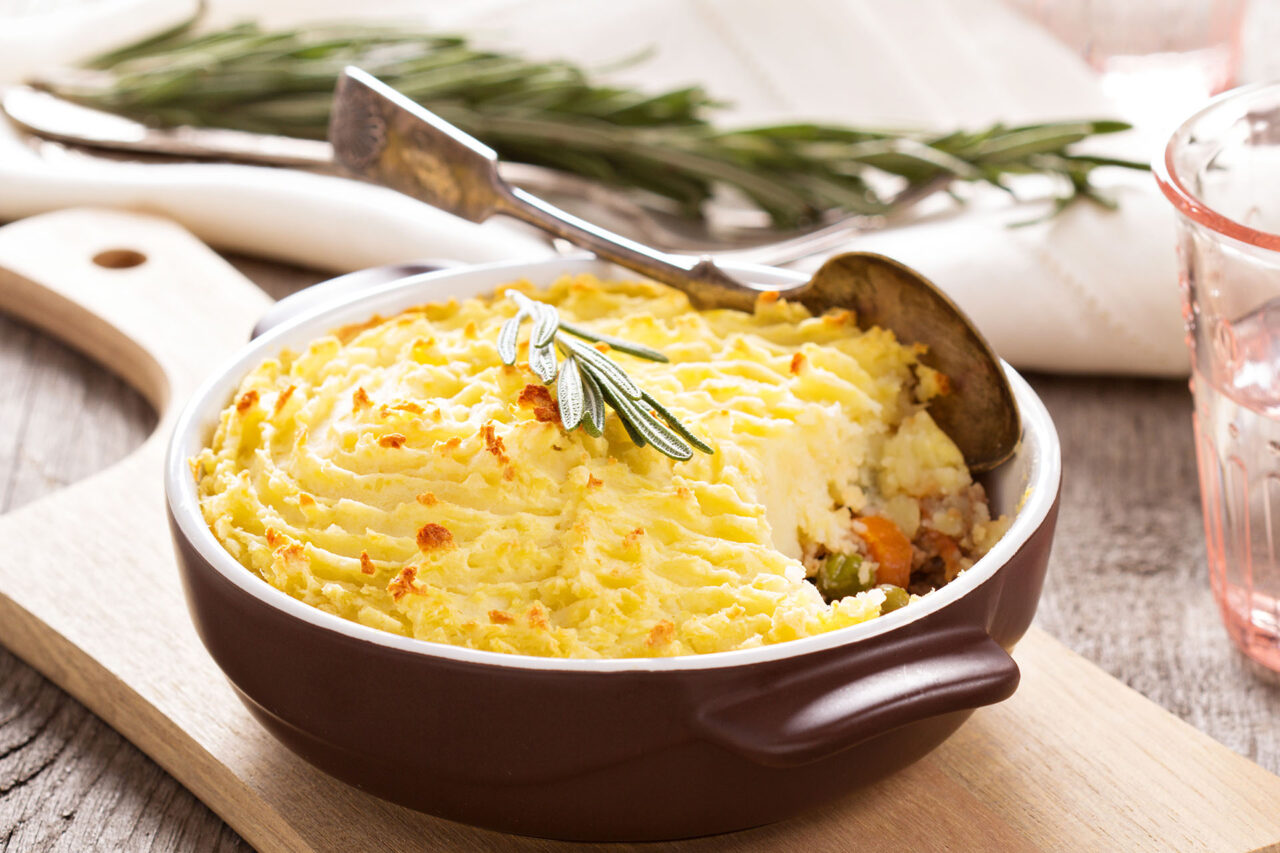 Must-Try Foods When Visiting London | Plate & Place