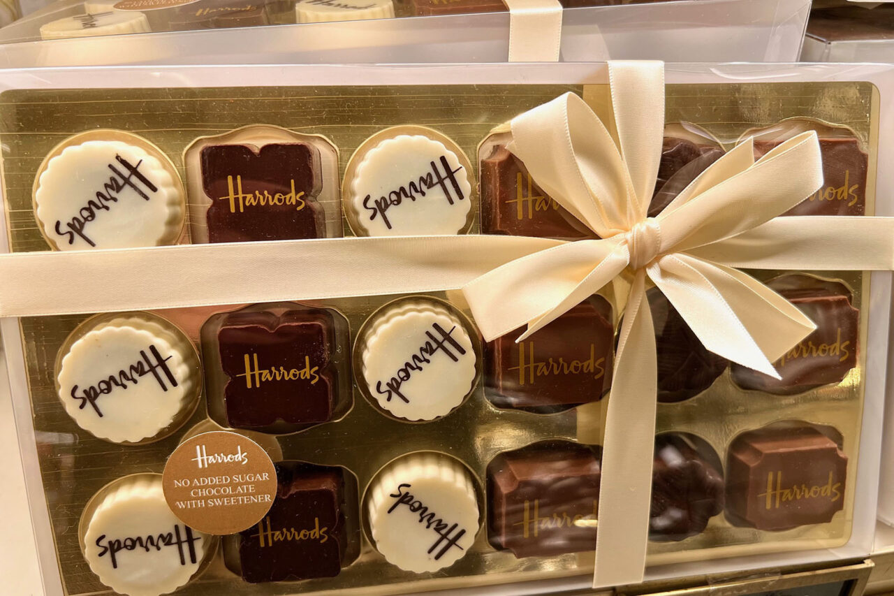 The Finest Chocolate Gifts in Harrods | Plate & Place
